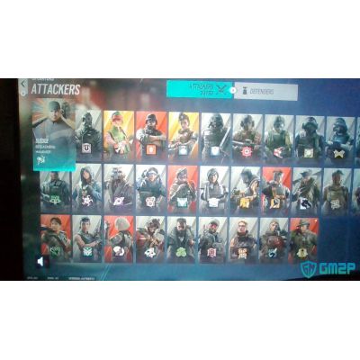 comes with every operator already unlocked including grim also has 2 ...